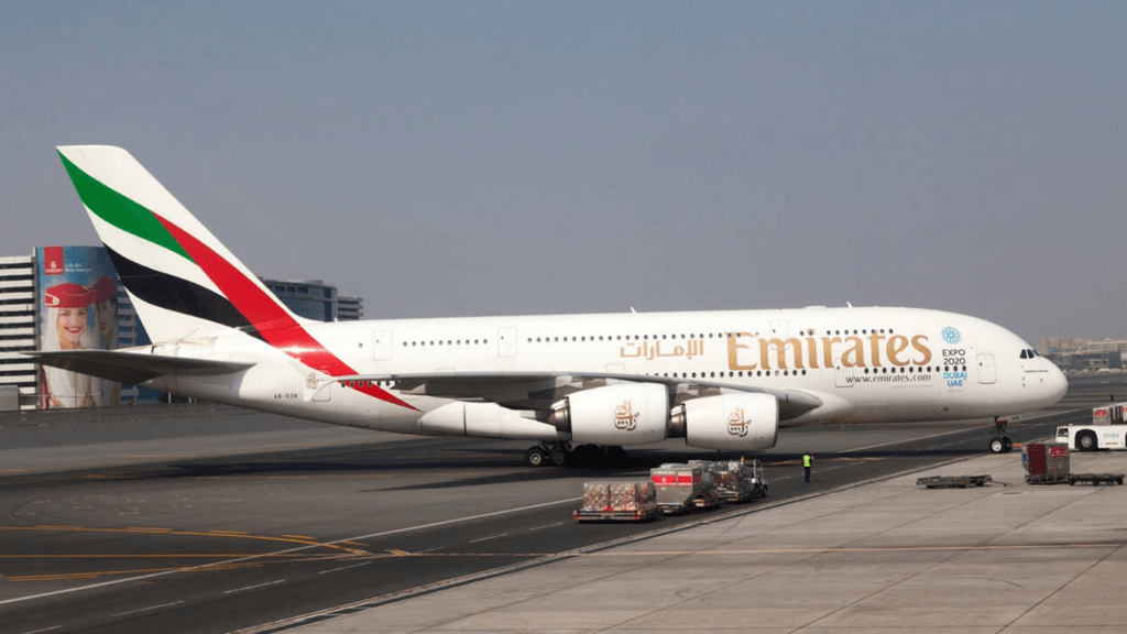 United Airlines members with a foe Emirates